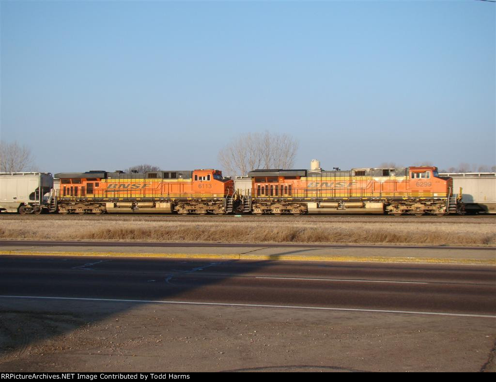 BNSF 6113
